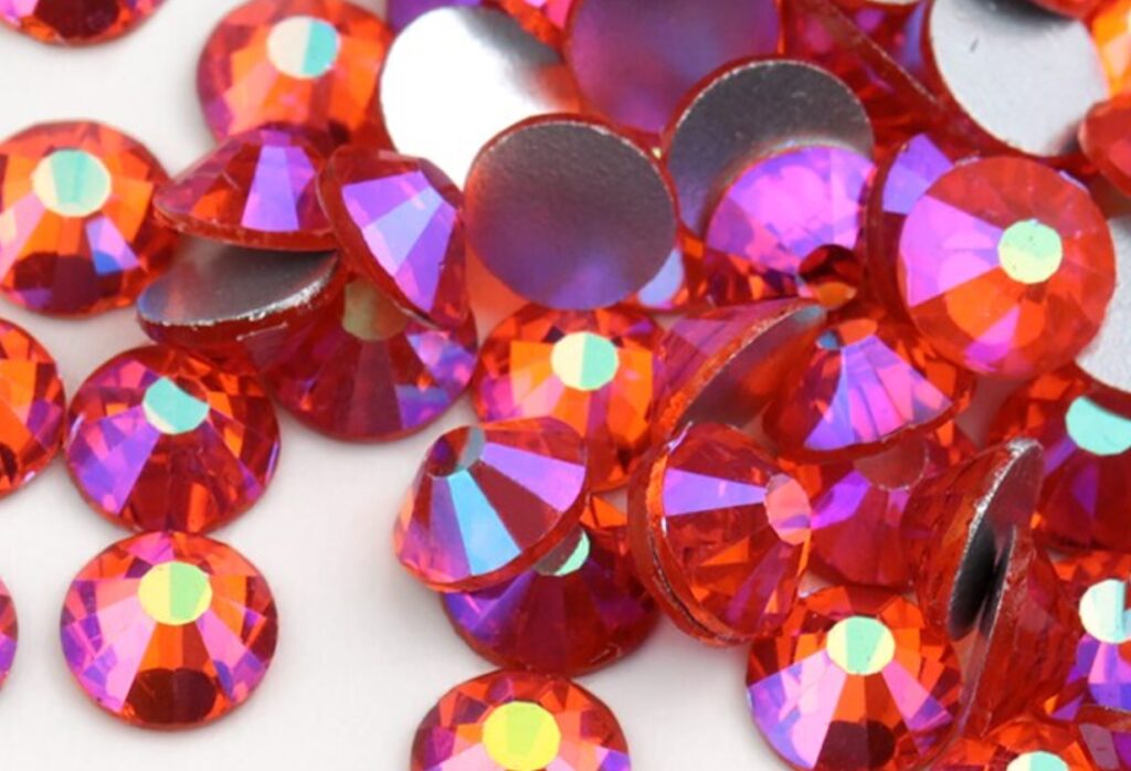 What is the Difference Between Hotfix and Flatback Rhinestones ...