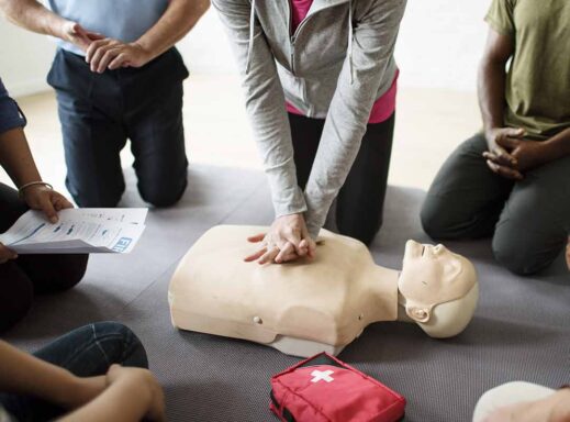 Choosing the Right CPR Certification: What Sets the Best Apart ...